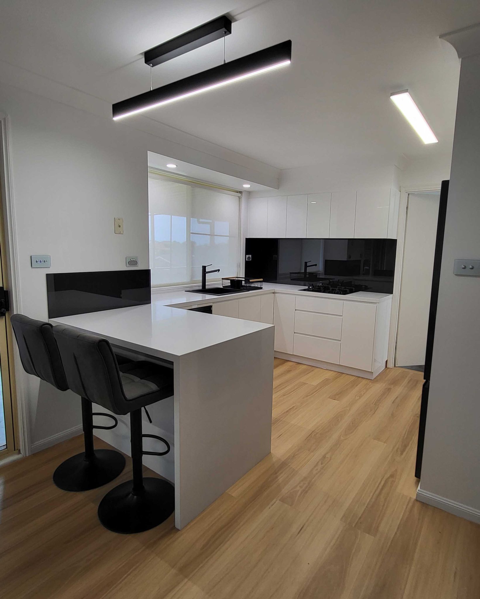 Modern Kitchen Designs: Revamp Your Kitchen with Modern Design Solutions